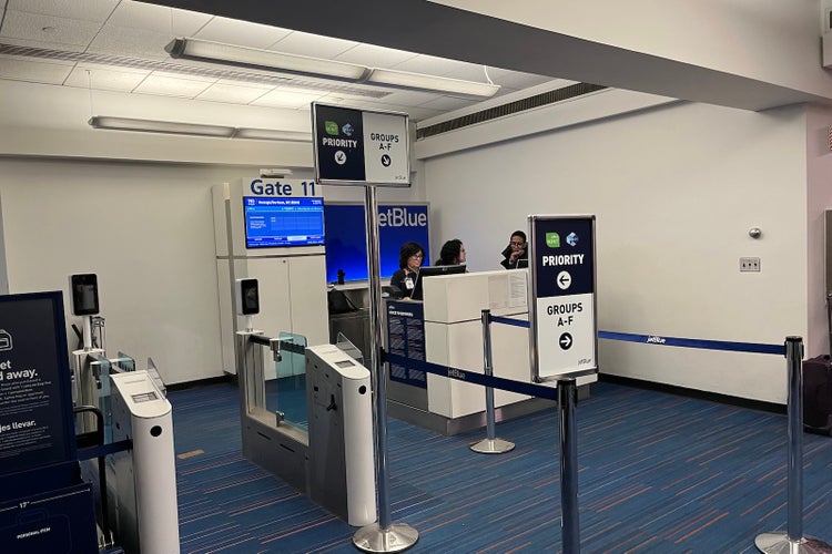 JetBlue TrueBlue program: How to earn and redeem - The Points Guy