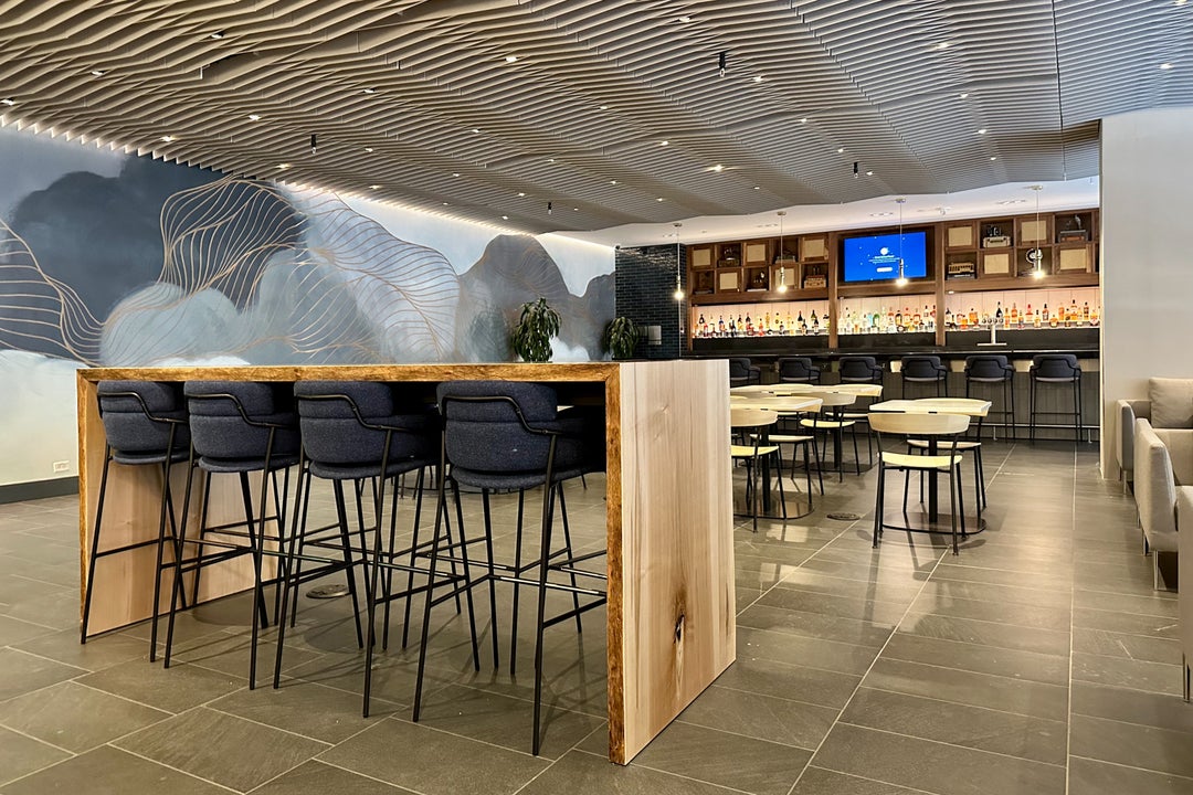 First look inside Amex’s expanded Centurion Lounge in San Francisco ...