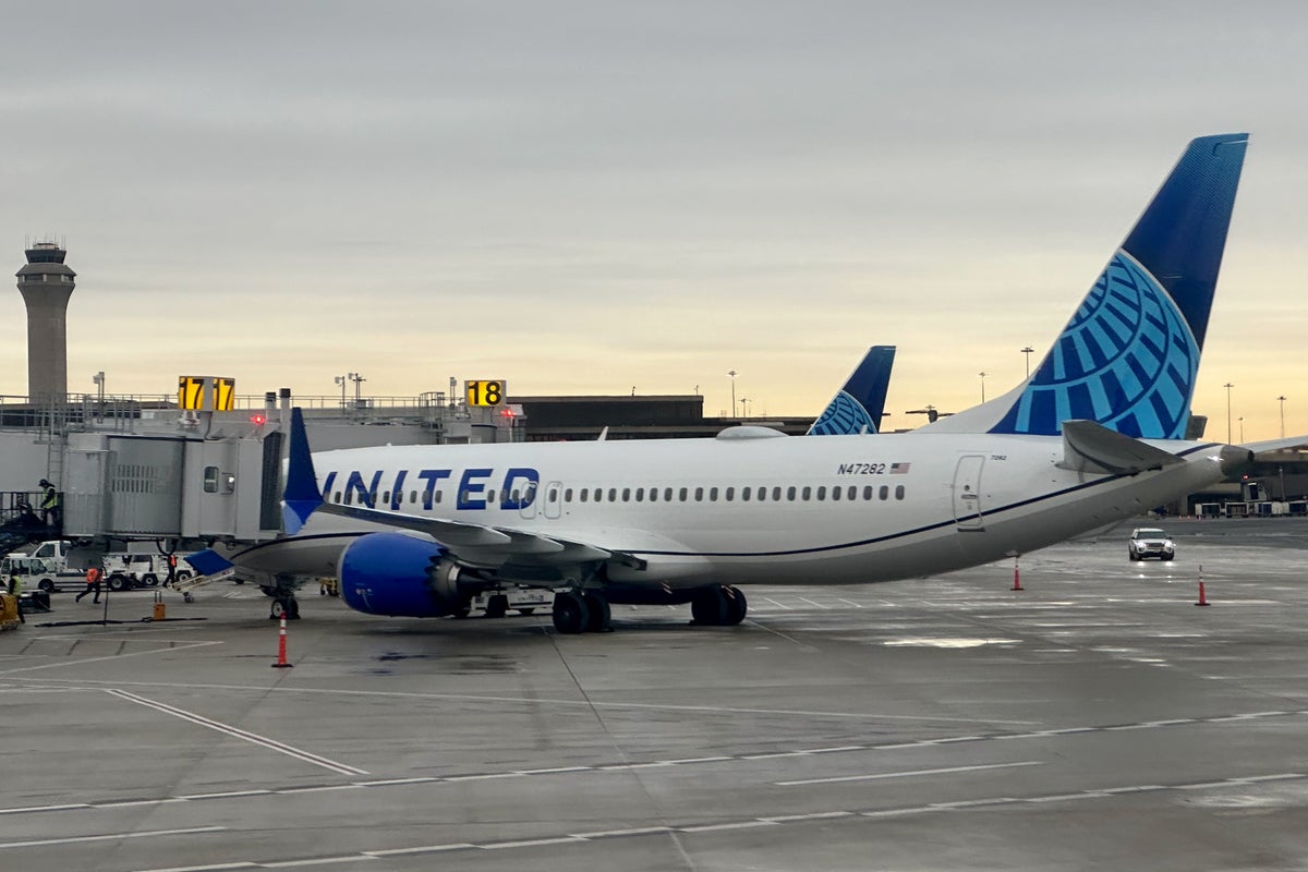 Why you should think twice before paying to upgrade your United status ...