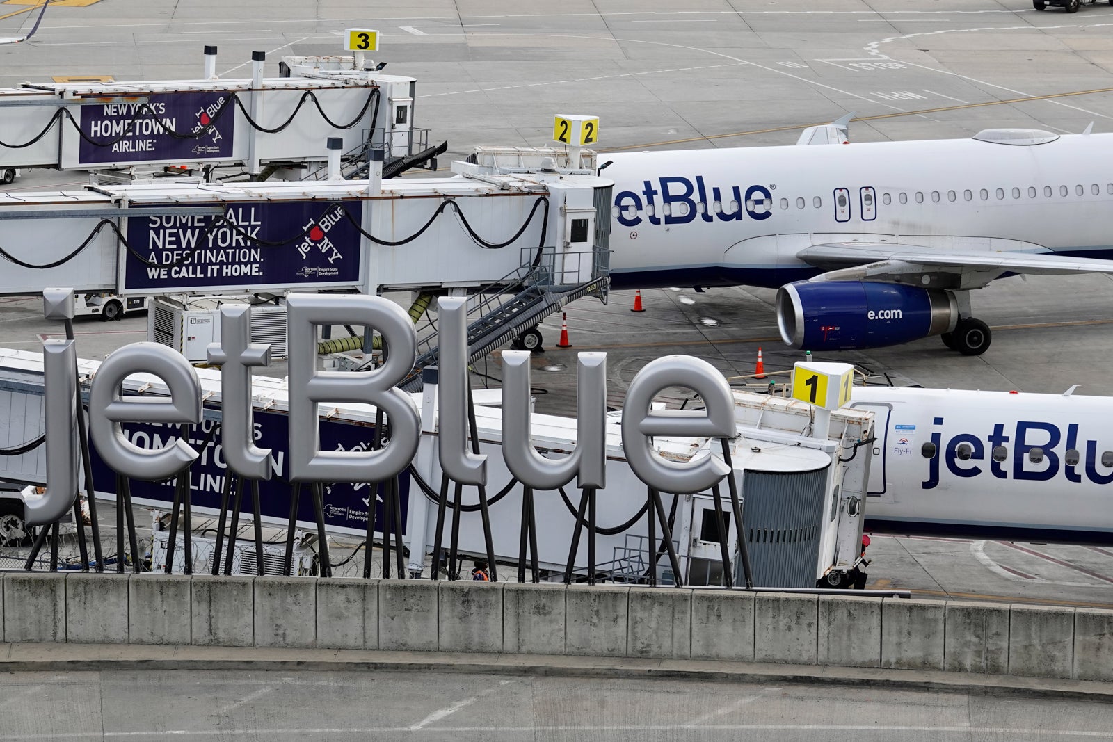 JetBlue makes no-notice devaluation to travel credits - The Points Guy