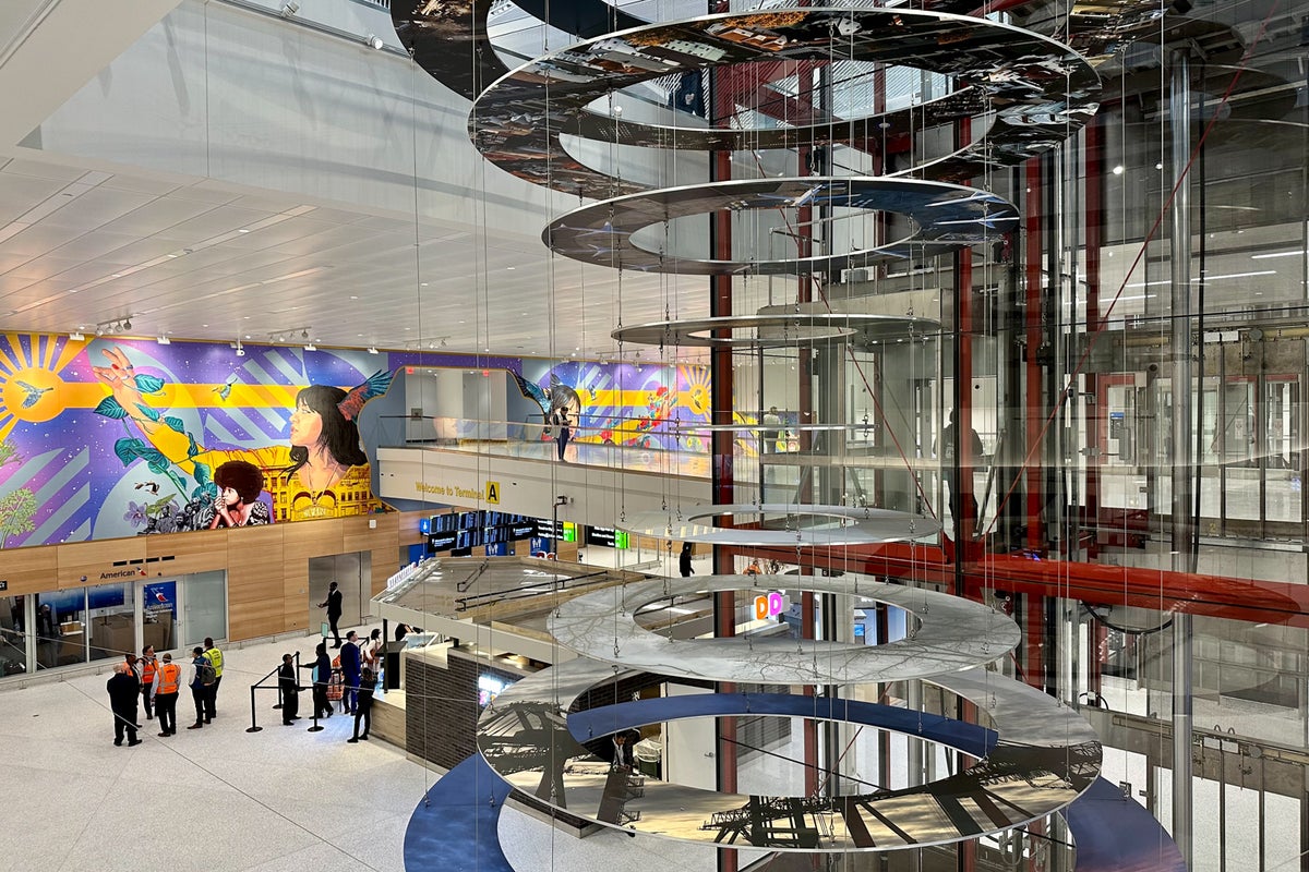 Newark’s stunning new Terminal A is now open, but with serious 1st-day ...