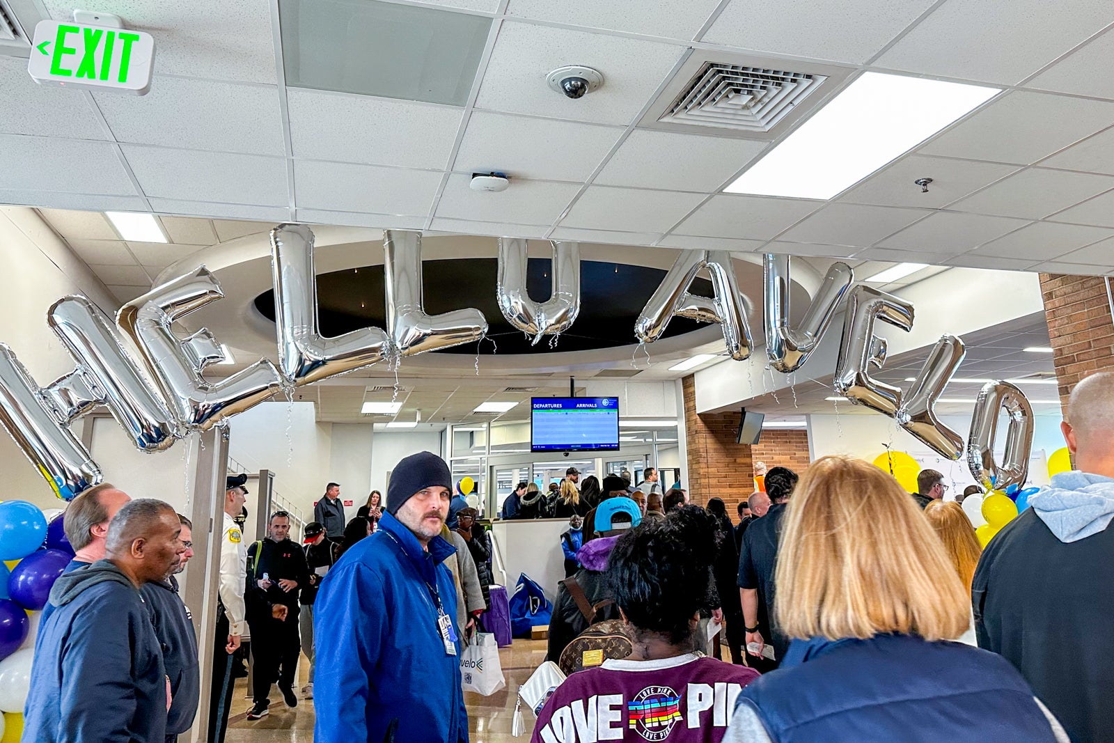 Commercial air service in Delaware resumes with Avelo's inaugural ...