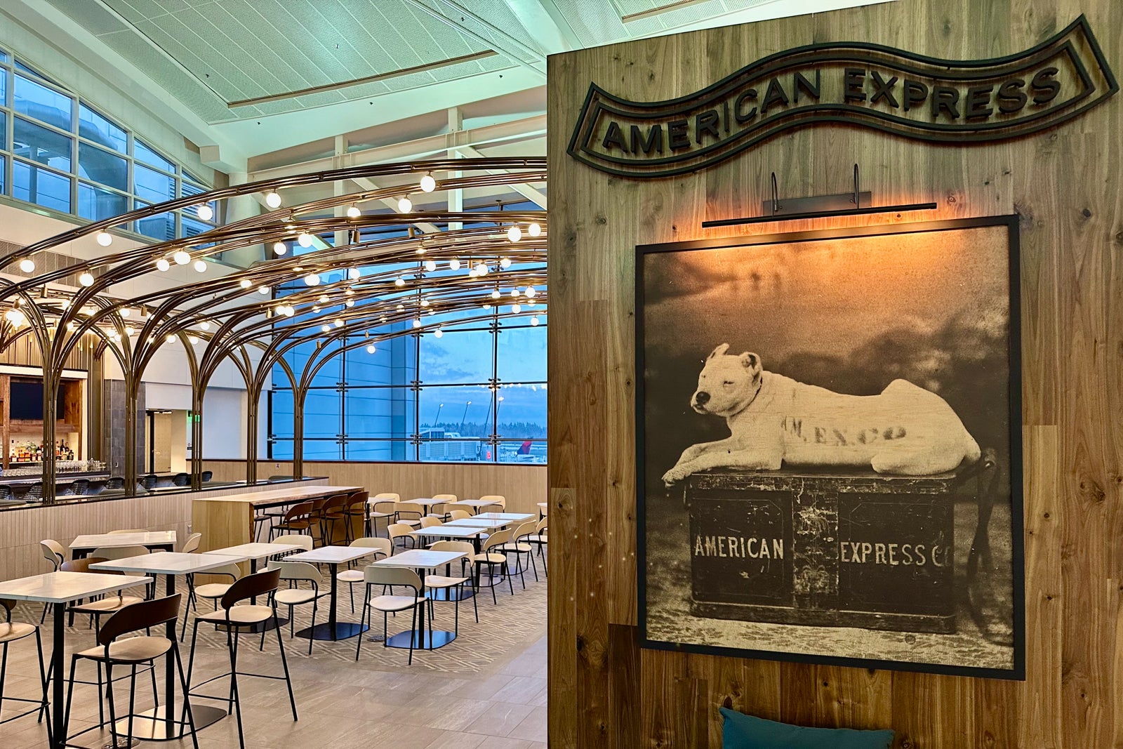 Inside Amex's gorgeous new Centurion Lounge in Seattle — a massive ...