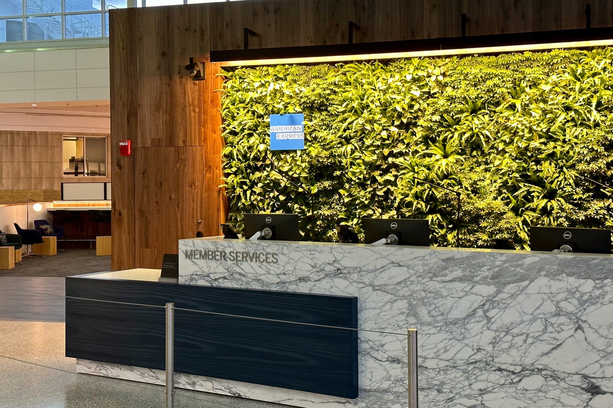 Inside Amex's gorgeous new Centurion Lounge in Seattle — a massive ...