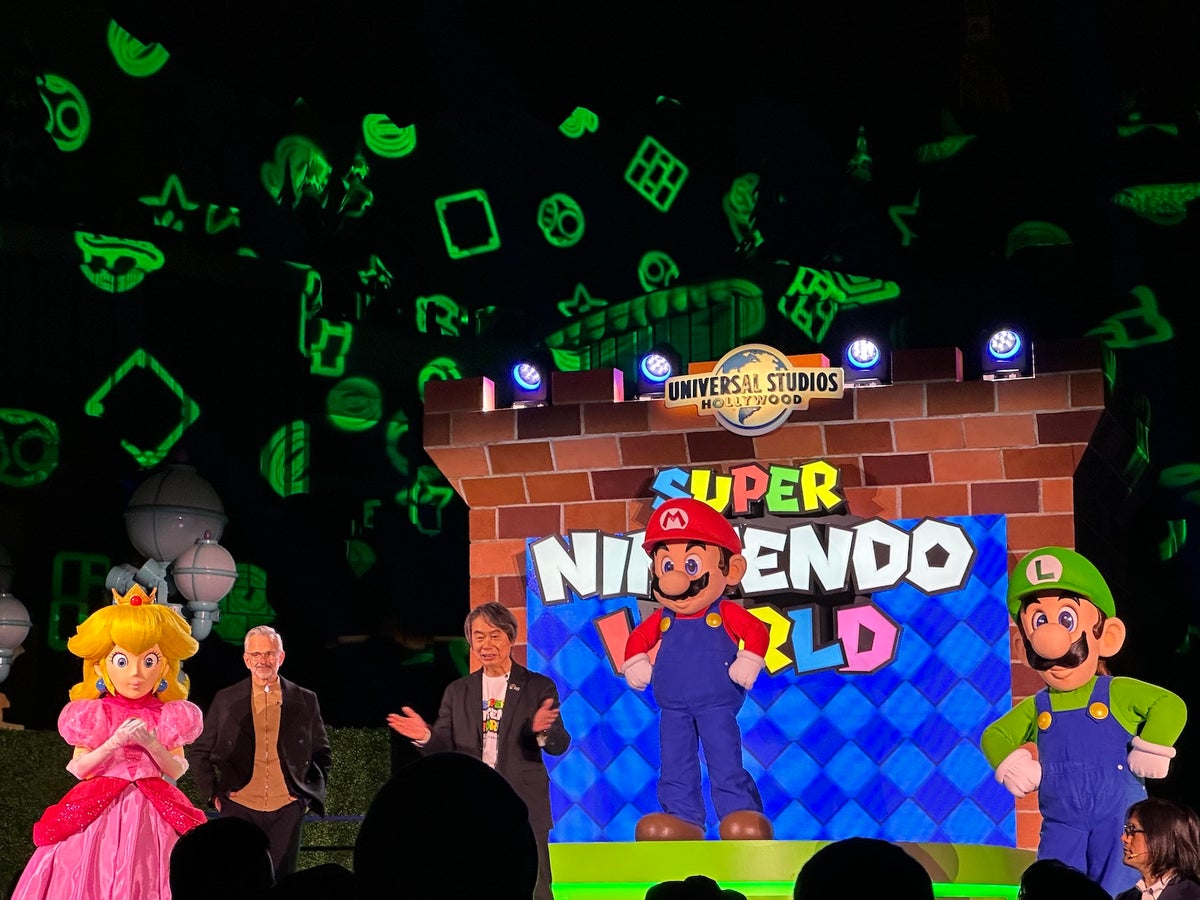 Super Nintendo World officially announced for Universal Orlando Resort ...