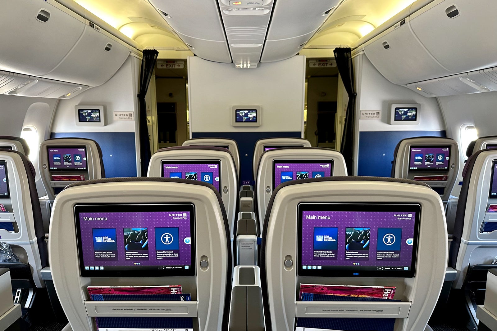 1st look: United’s Premium Plus, Economy cabins on the retrofitted ...