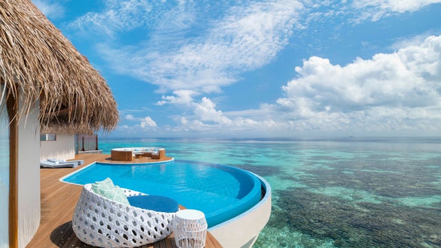 Your ultimate guide to seaplane and speedboat transfer fees In the ...