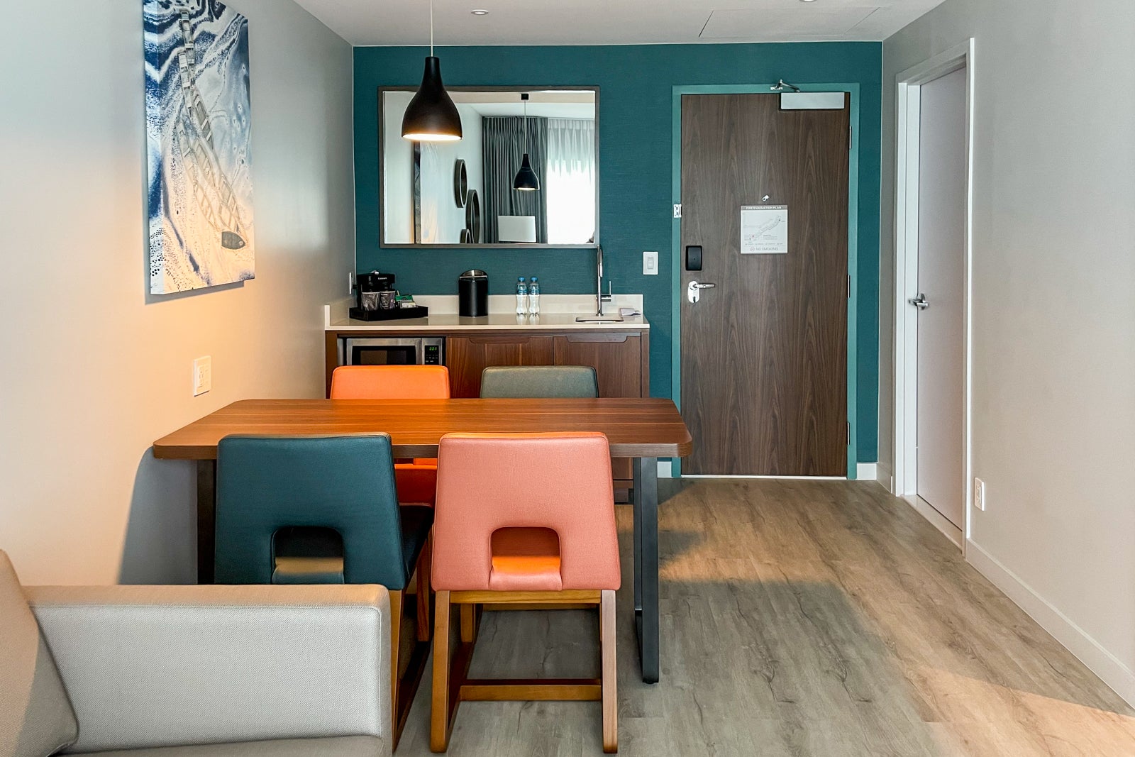 Why the new Embassy Suites in Aruba is an unexpected knockout - The ...