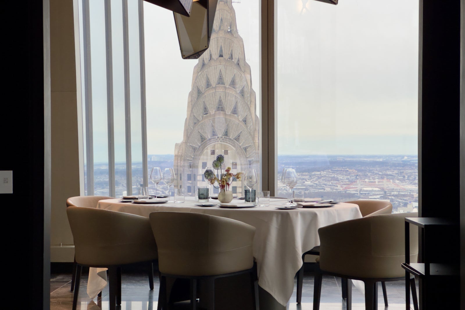 What it's like having dinner at the new American Express Centurion New ...