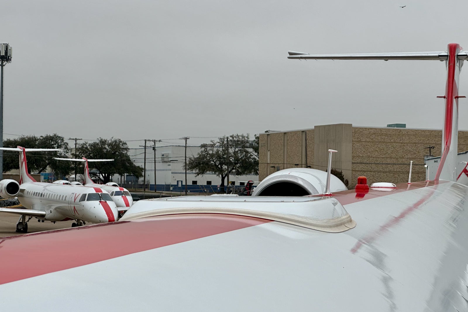 Testing JSX’s blazing-fast Starlink Wi-Fi with Apple's new MacBook Pro ...