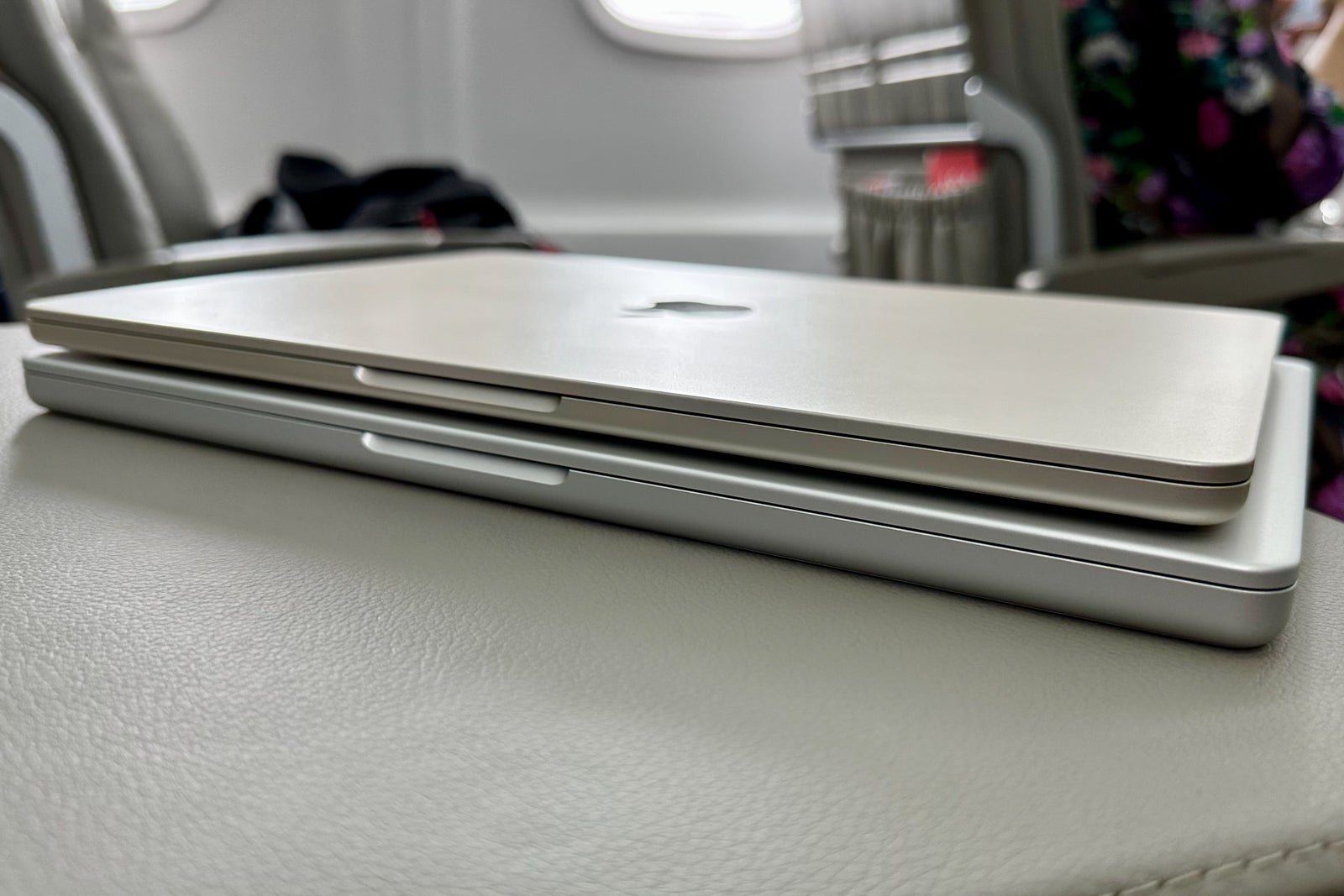 Testing JSX’s blazing-fast Starlink Wi-Fi with Apple's new MacBook Pro ...