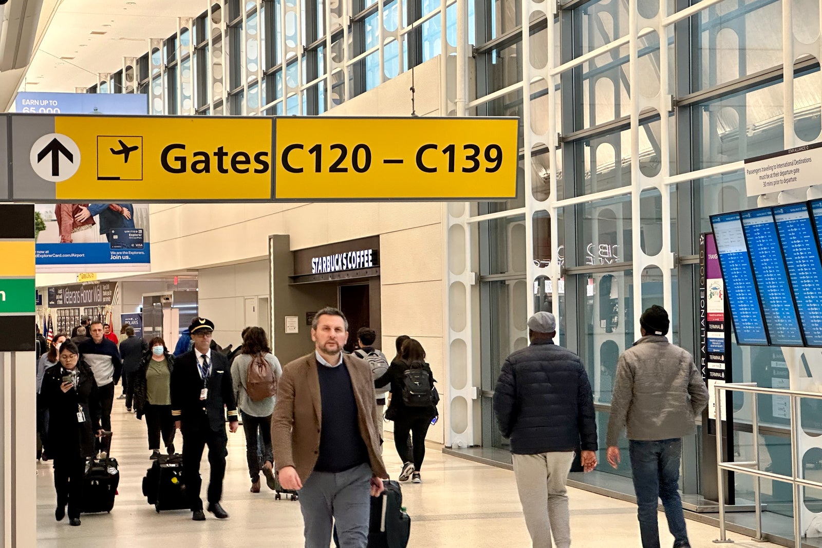 Onboard United’s Dubai inaugural in Polaris business class - The Points Guy