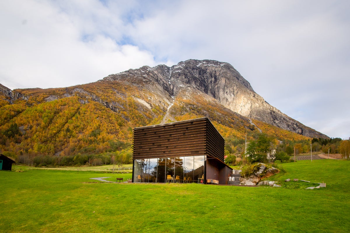How Norway is balancing climate change and moving toward sustainable ...