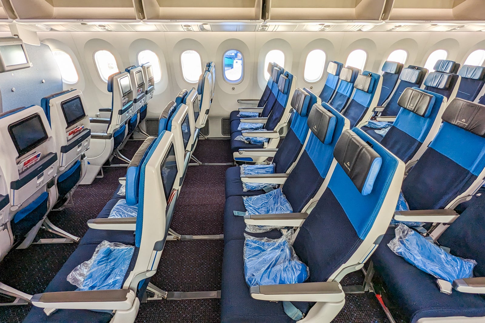 Air France-KLM Flying Blue: How to earn and redeem miles, elite status ...