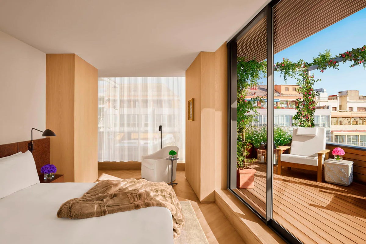 Marriott elite status: What it is and how to earn it - The Points Guy