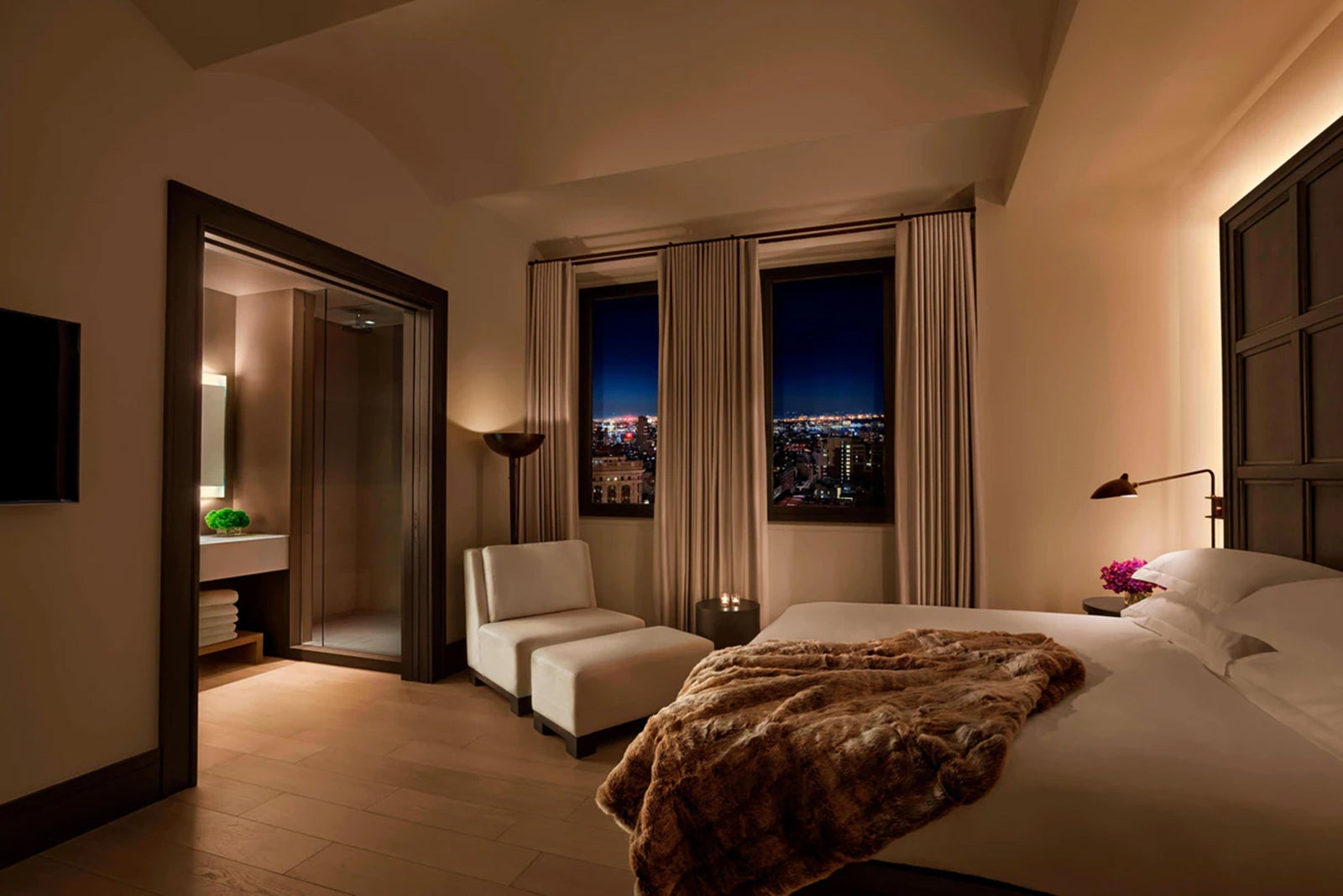 You can book The New York Edition for less than 50,000 points right now ...