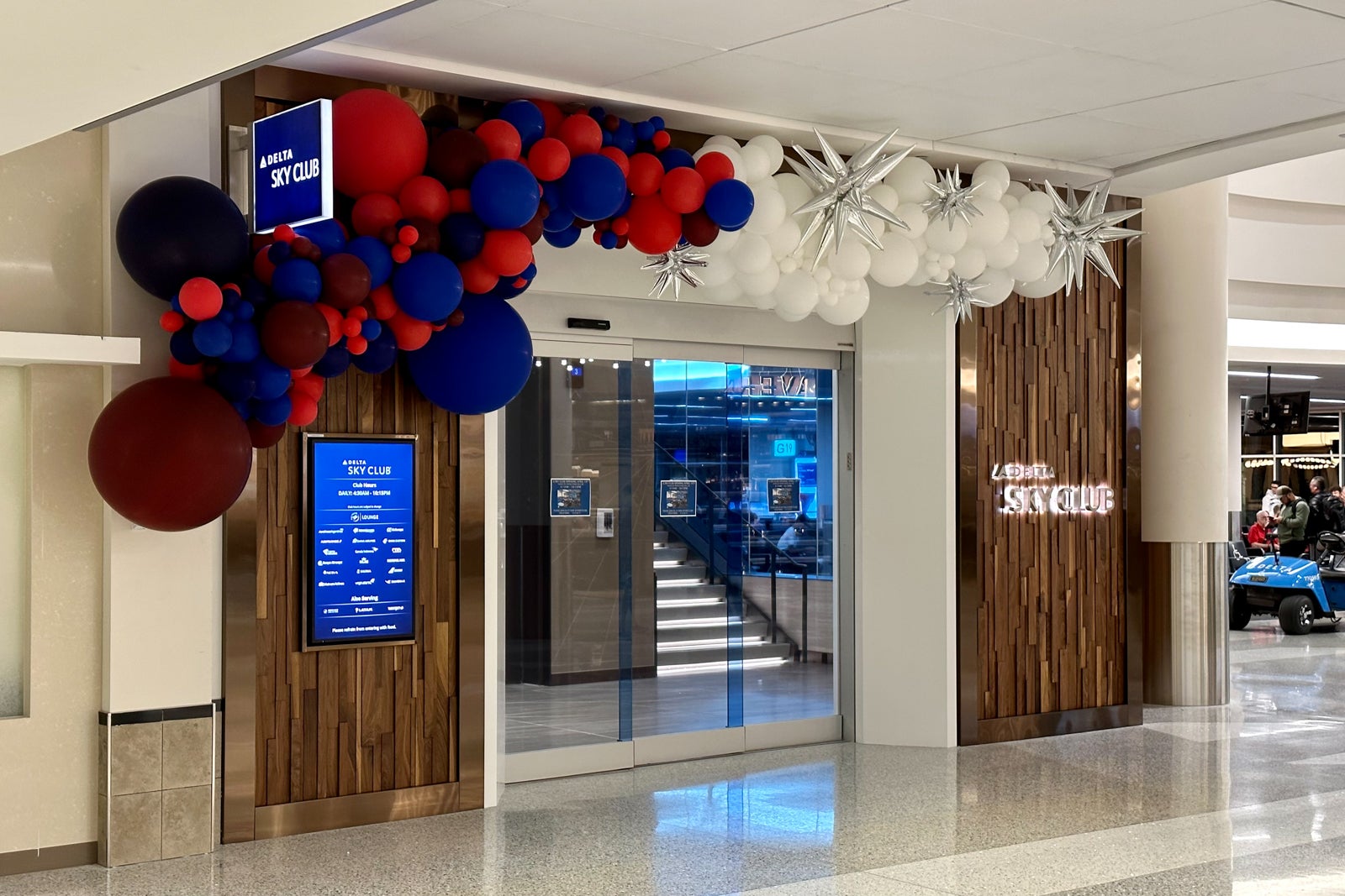 1st look: Inside Delta's stunning new Sky Club in Minneapolis - The ...