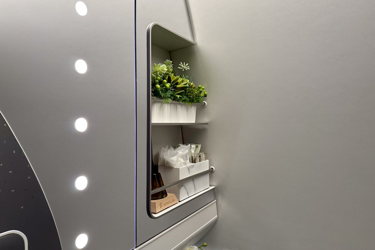 1st look: Starlux's very unique new first-class cabin, now flying to ...