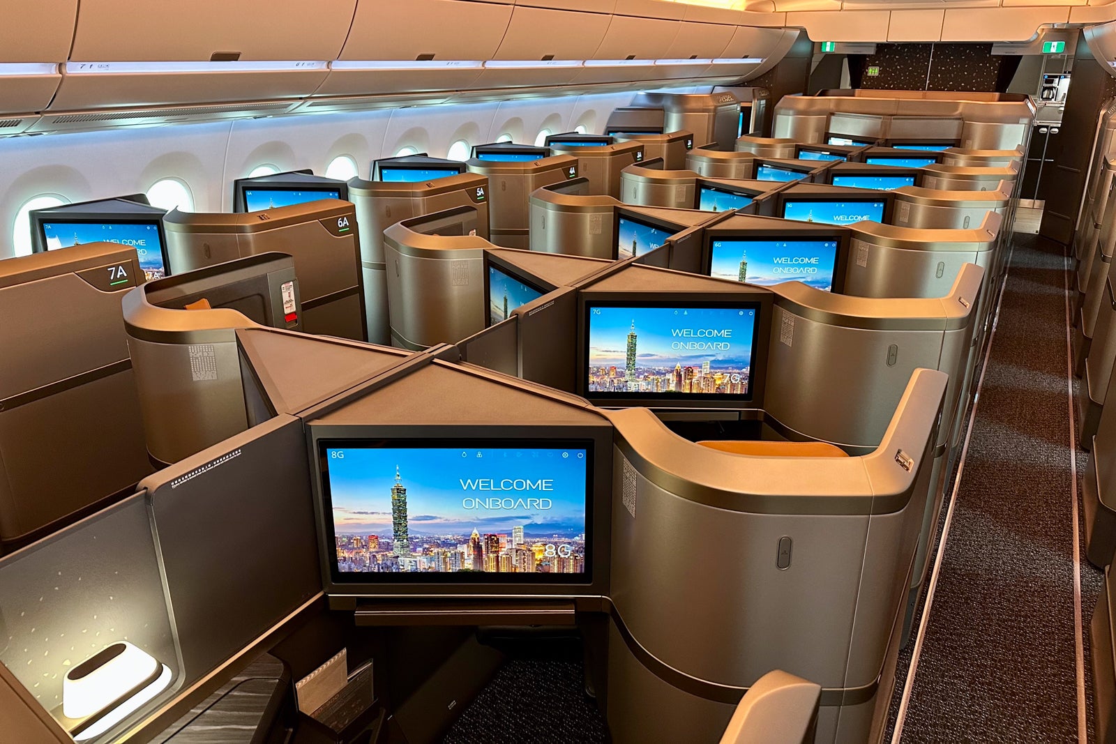 Starlux adds new San Francisco route to Taipei - The Points Guy