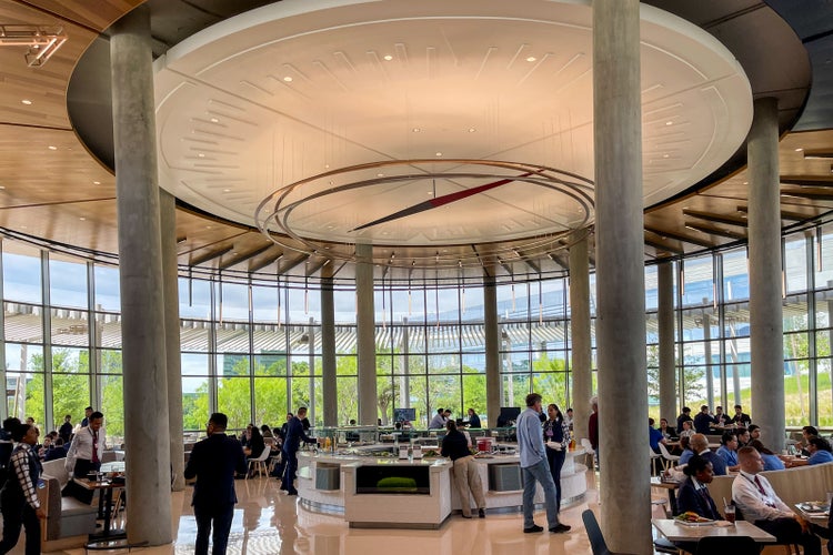 American Airlines has opened its very own hotel. Here's why ... - The ...