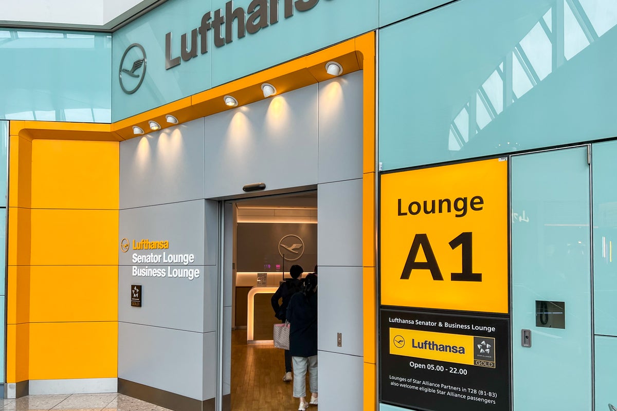 The best lounges at London Heathrow — and how to get inside - The ...