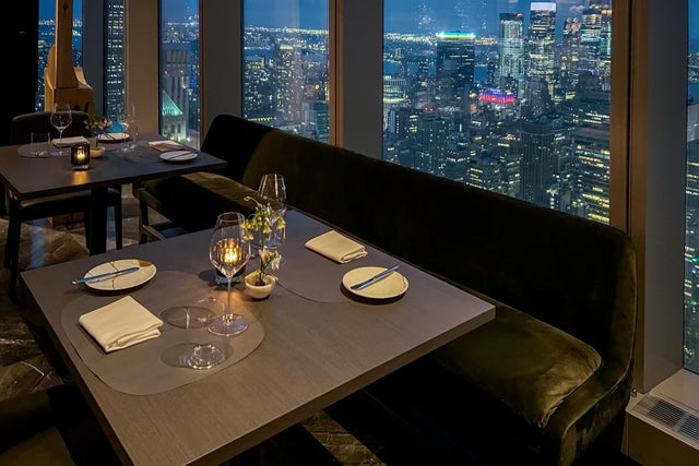 What it's like having dinner at the new American Express Centurion New ...