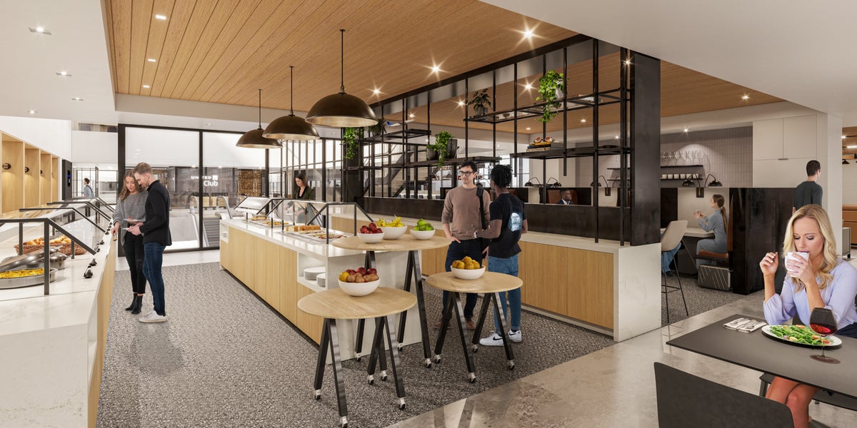 United doubles down on Denver, adds 35 flights, unveils 3 new clubs and ...