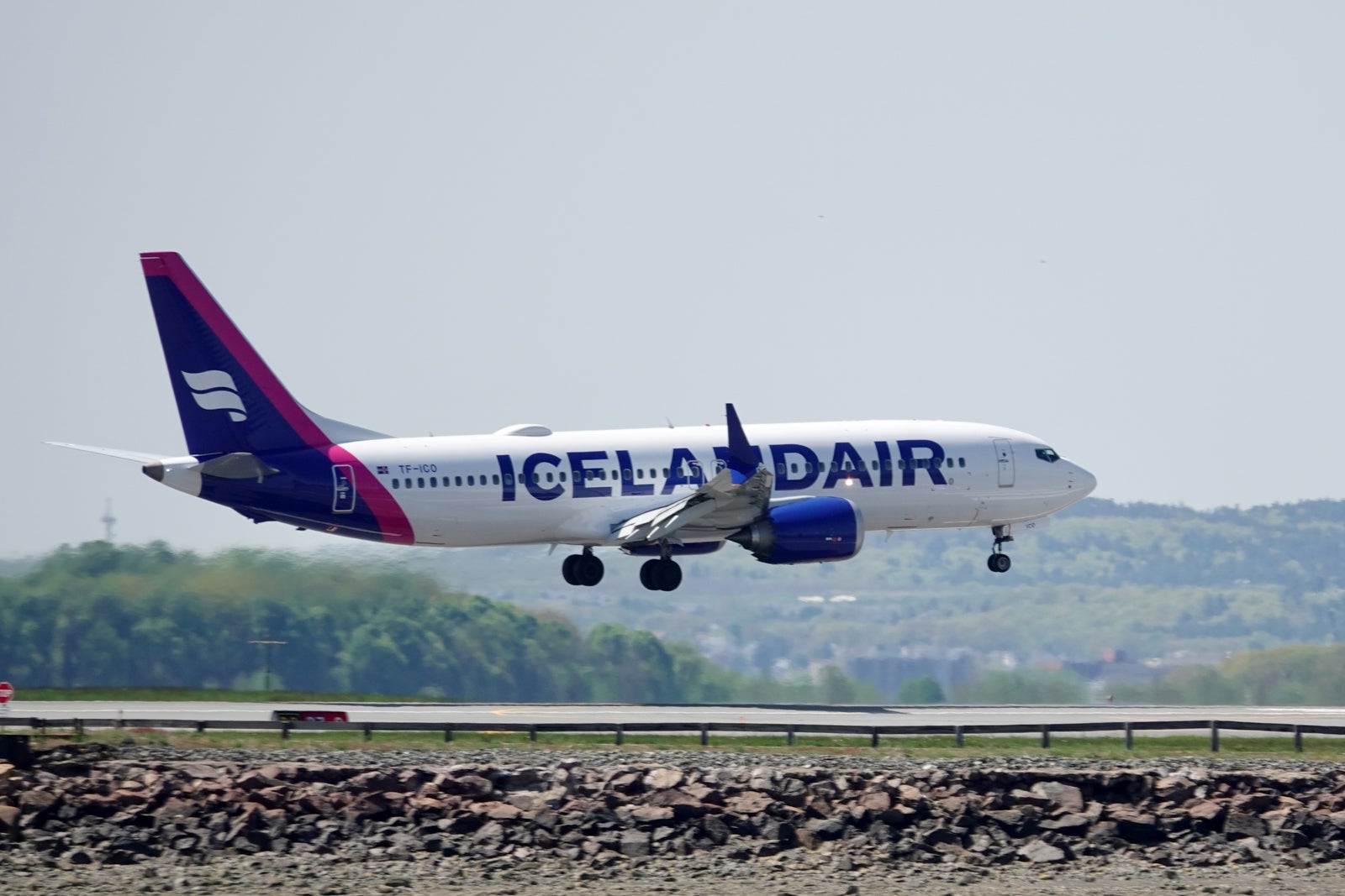 You can now redeem JetBlue TrueBlue points on Icelandair flights - The ...