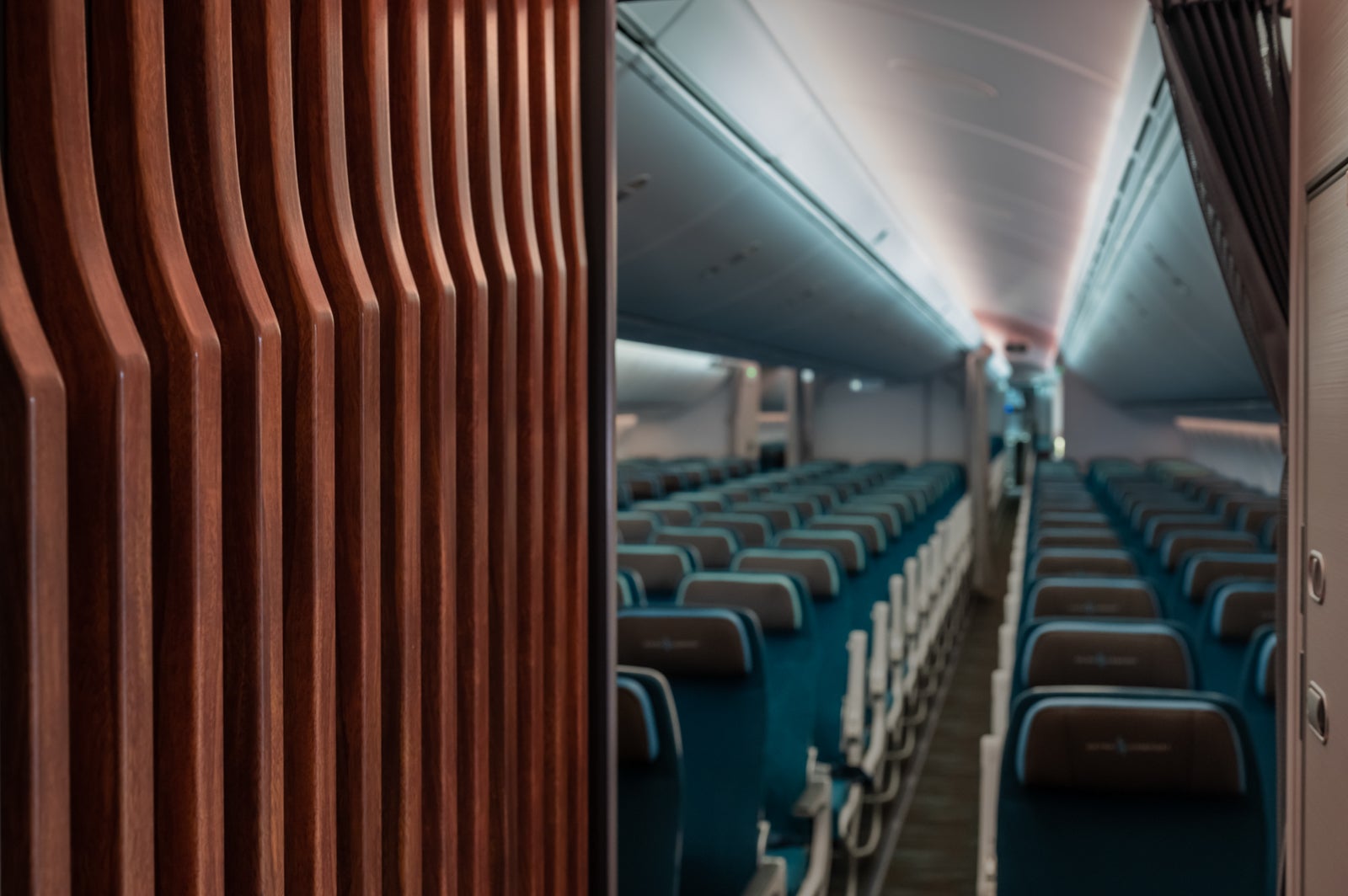 Hawaiian schedules 1st Boeing 787 flights with stunning new cabins ...