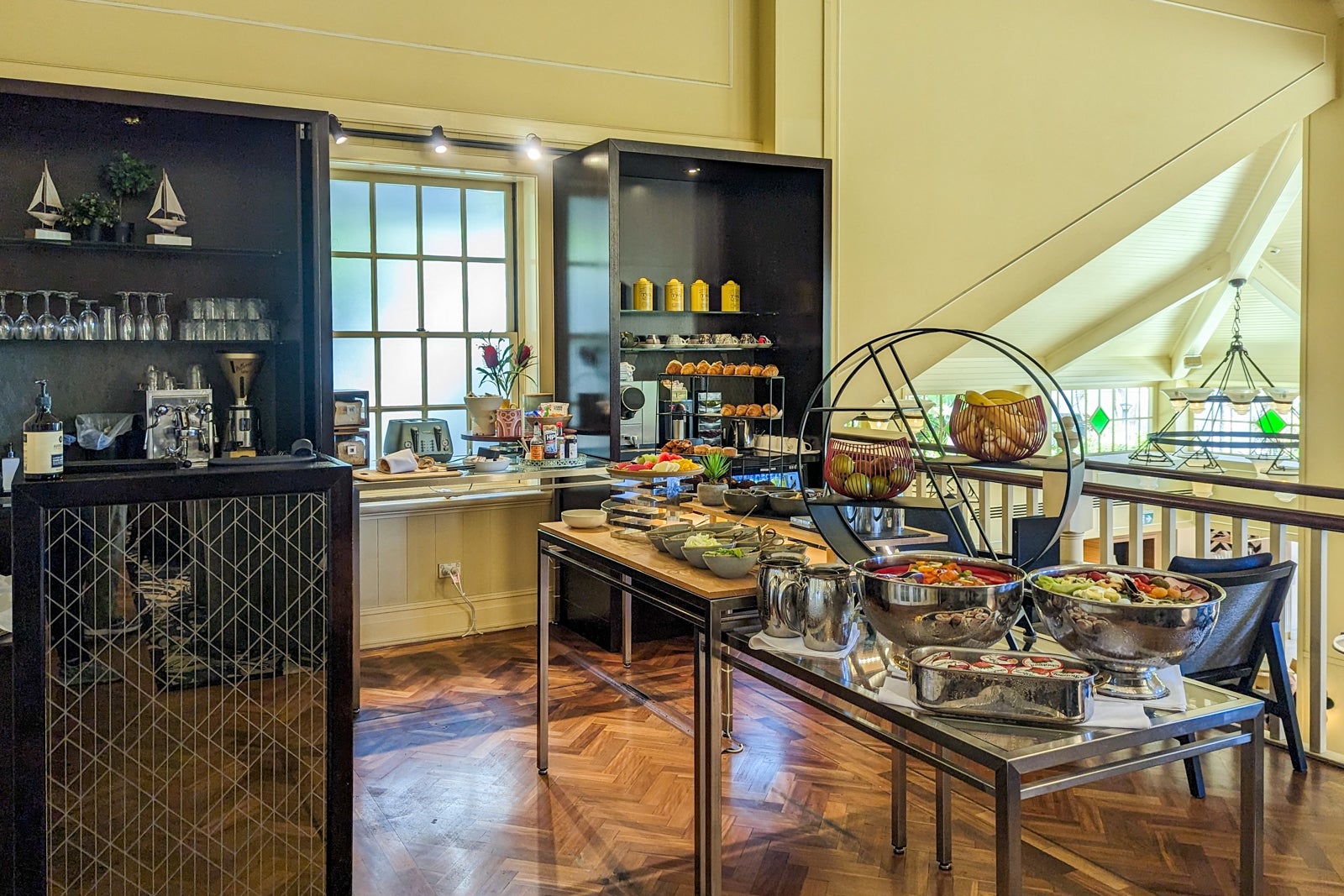 The essential guide to IHG's annual lounge membership - The Points Guy