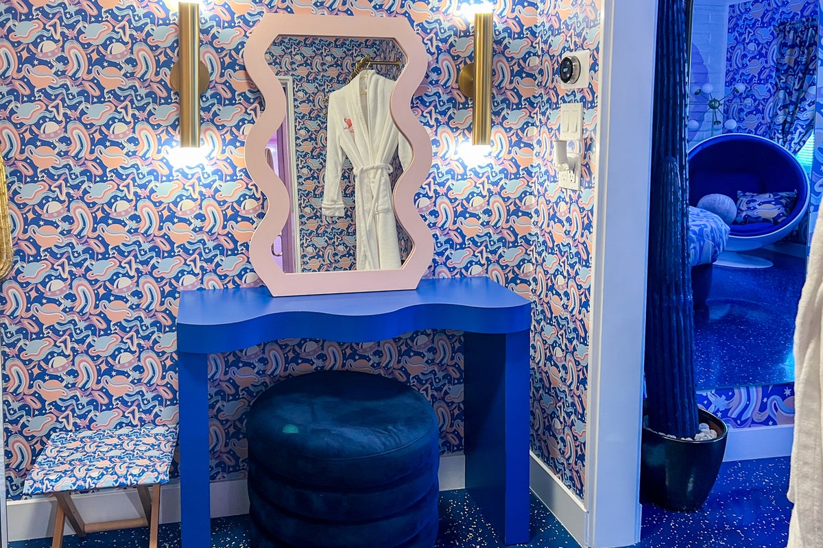 Atomic Bombshells and Yeehaw Cowgirls: My stay at the drag queen-owned ...