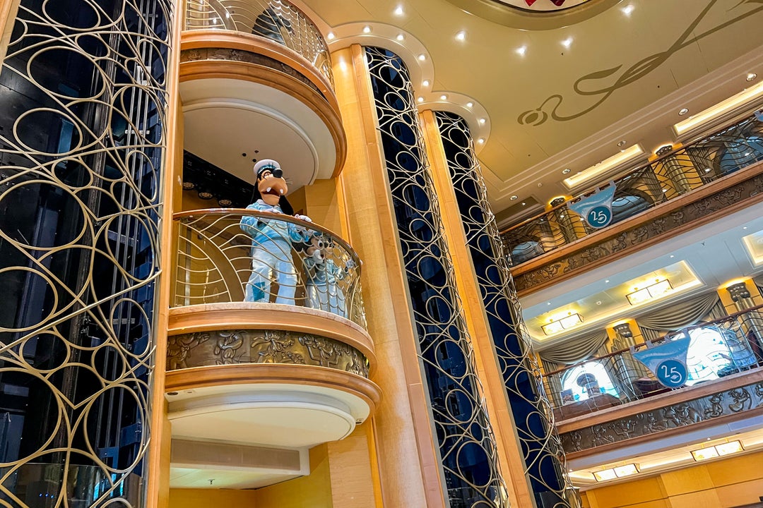 Disney Wonder review: What to expect on the Disney Cruise Line ship ...