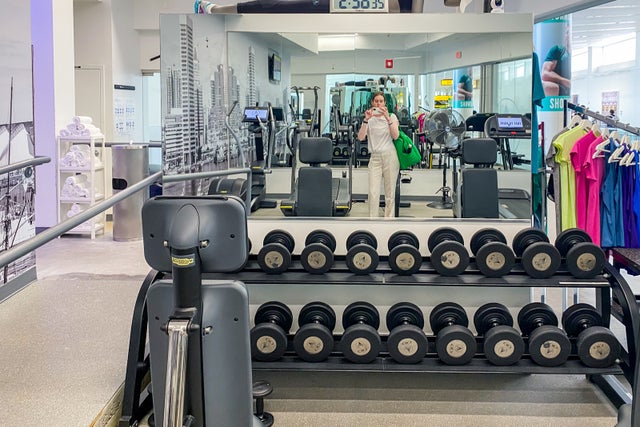 This airport has a gym in the terminal-here's what it was like - The ...