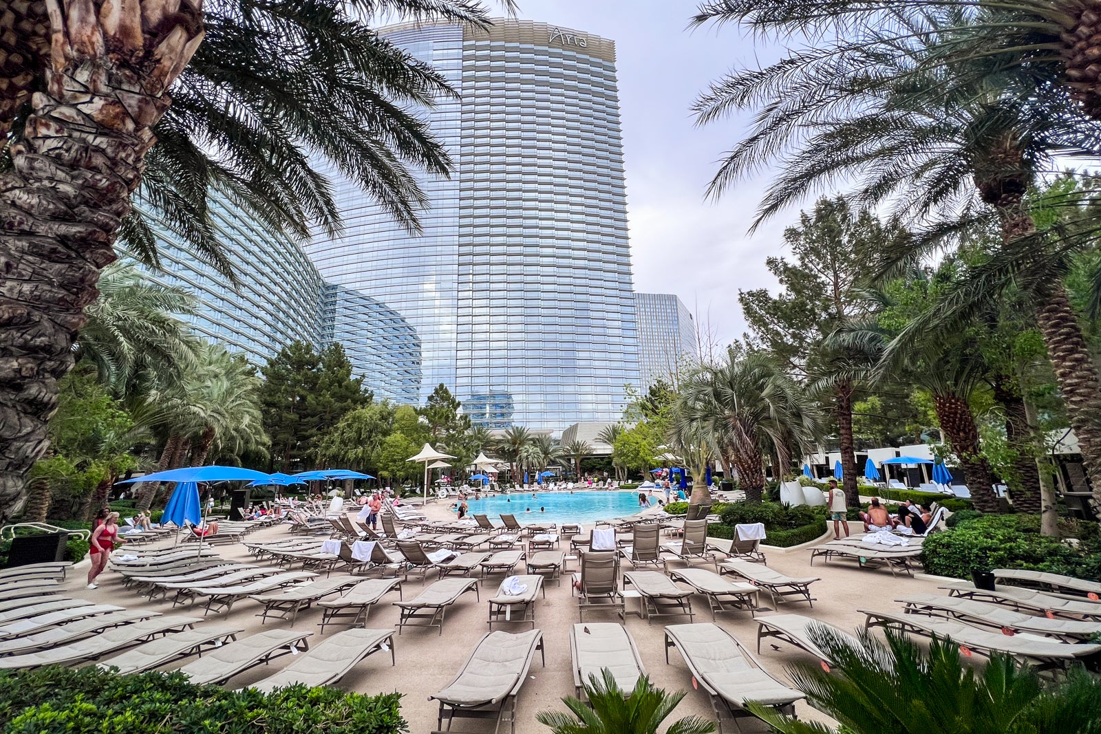 Marriott and MGM Resorts announce long-term loyalty partnership - The ...