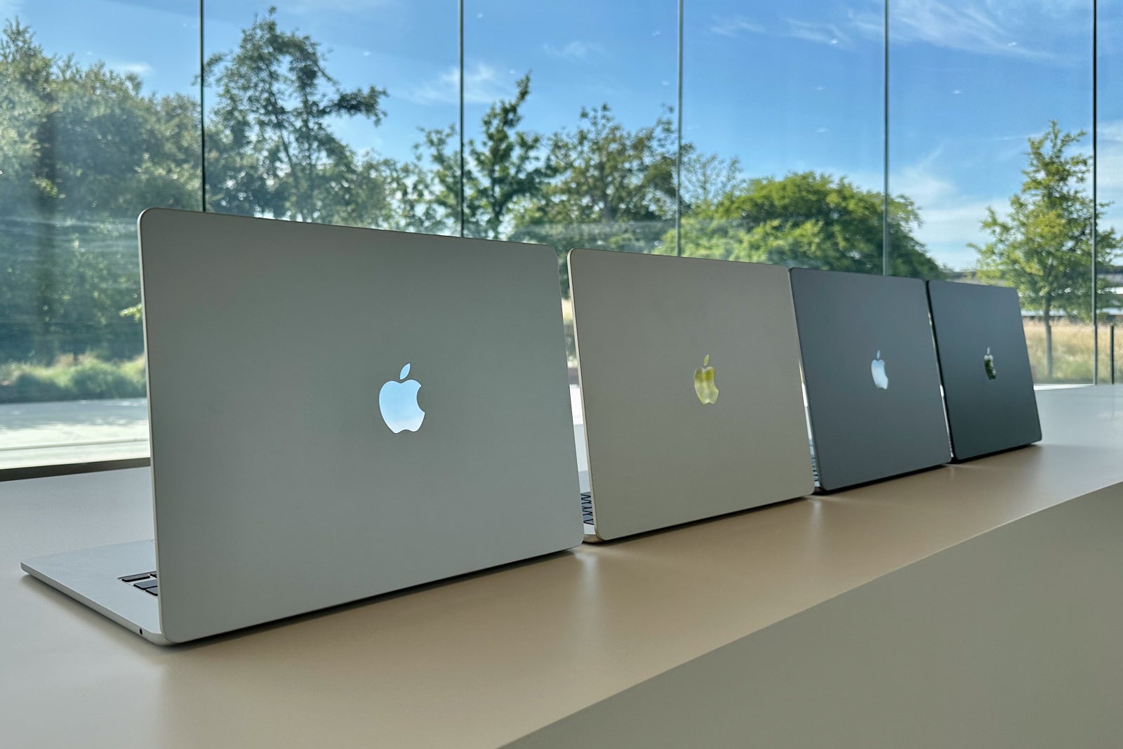 12 travel-focused upgrades coming to your iPhone, Watch, Mac and more ...