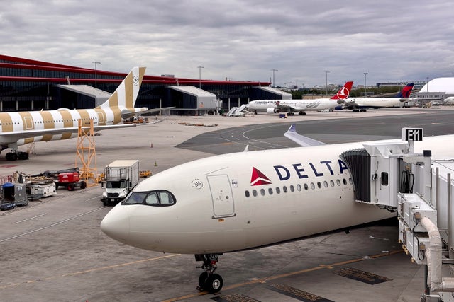 Delta Business Traveler program: How it works and how you can benefit ...