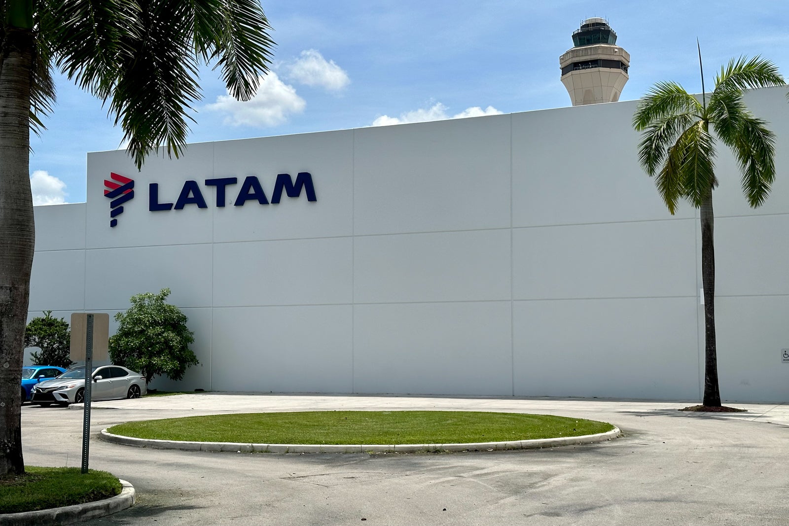 What you need to know about the Delta-LATAM joint venture - The Points Guy