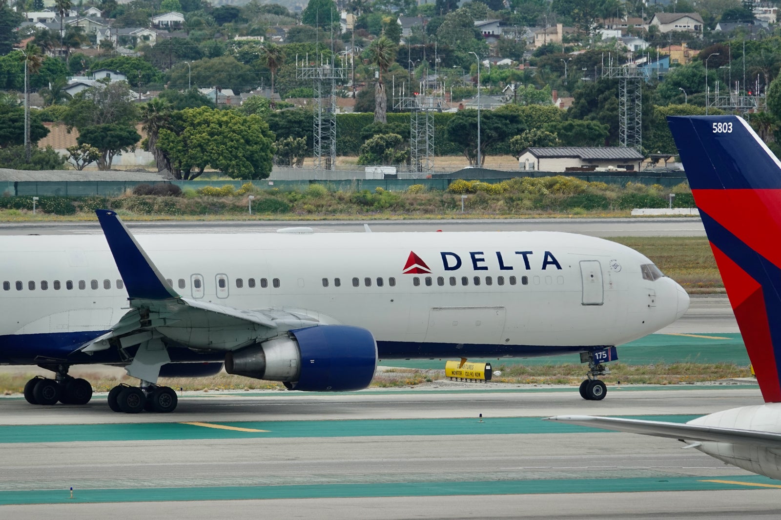Delta adds jet lag-busting daytime flight from NYC to Paris - The ...