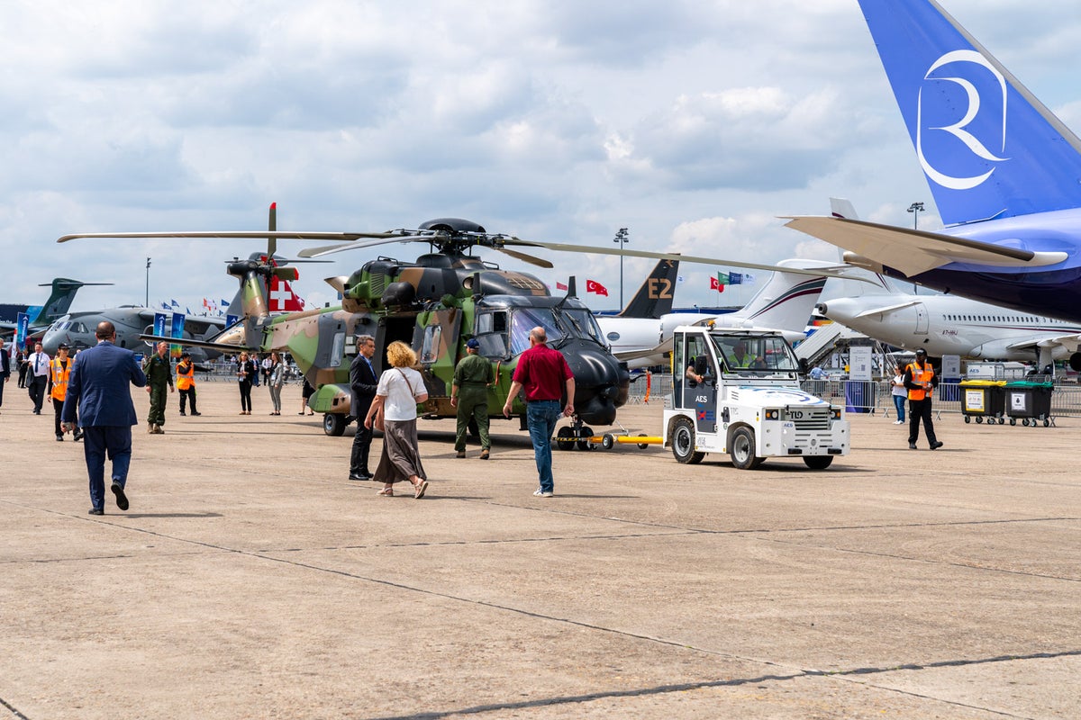 The biggest aircraft order in aviation history and other cool things ...