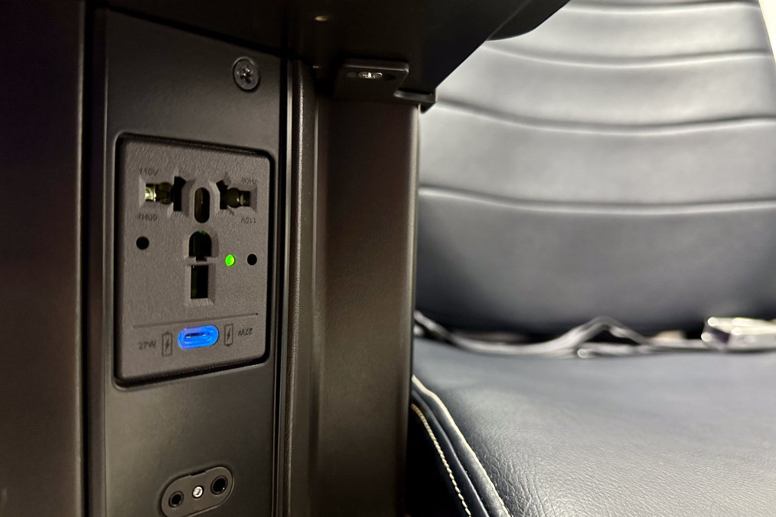 Comparing Delta's and United's new domestic first-class seats - The ...