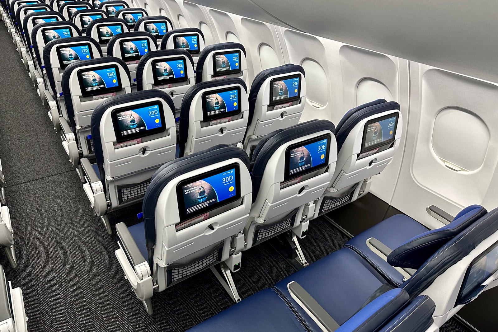 Airbus A319 Airbus A319 CJ Airbus A319 Airbus A319 CJ