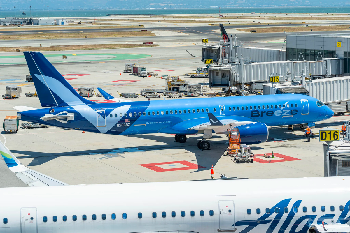 Breeze Airways rolls out 5 new nonstop routes - The Points Guy