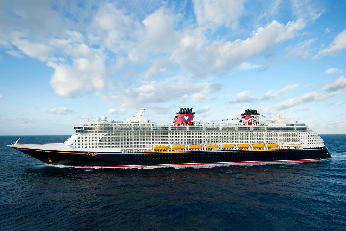 Disney cruise line ships ranked by size from biggest to smallest — the ...