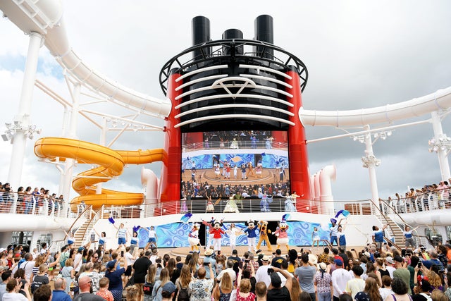 Disney cruise line ships ranked by size from biggest to smallest — the ...