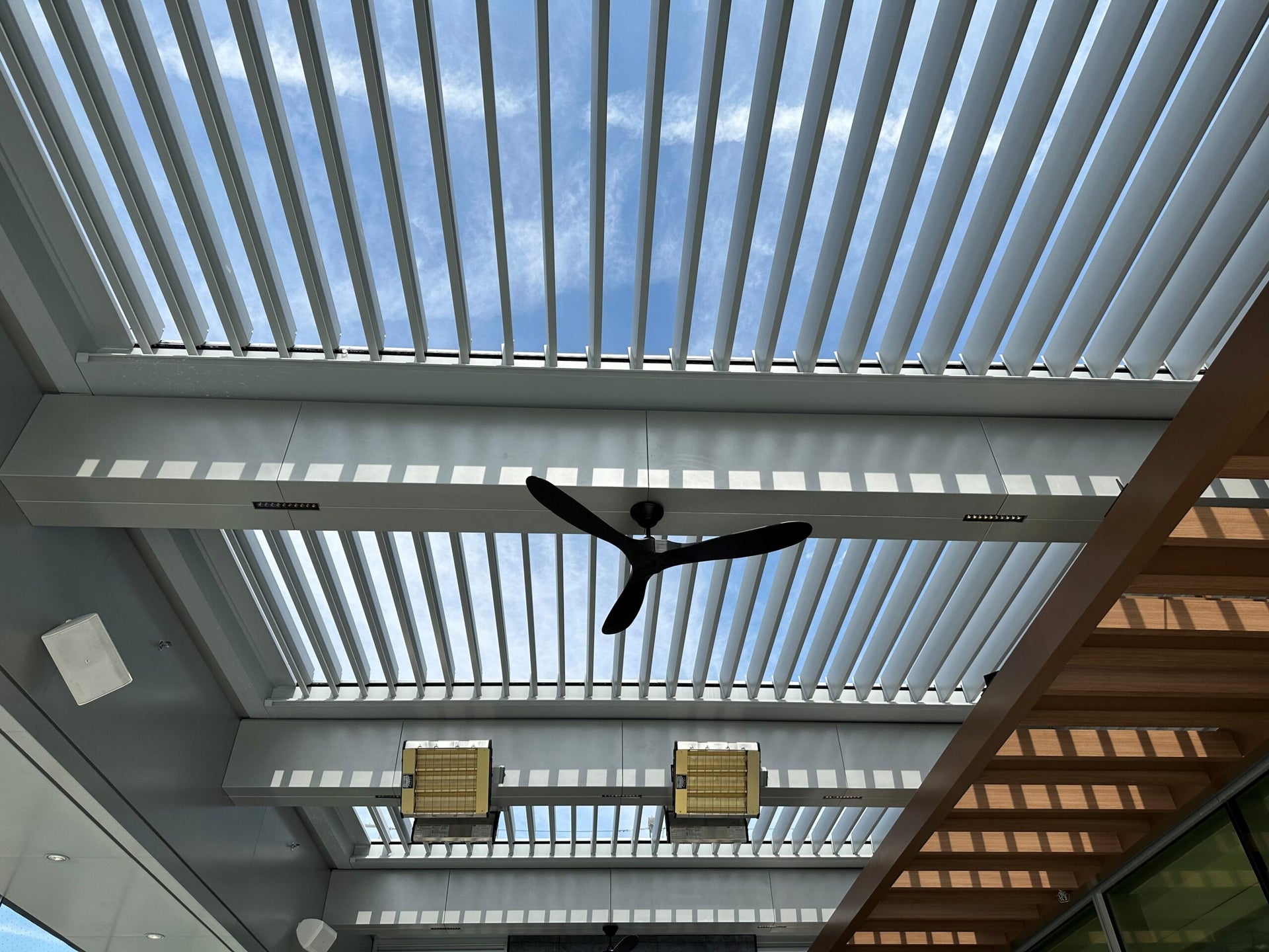1st look: Delta's 2nd Sky Club opens at New York's JFK Airport - The ...