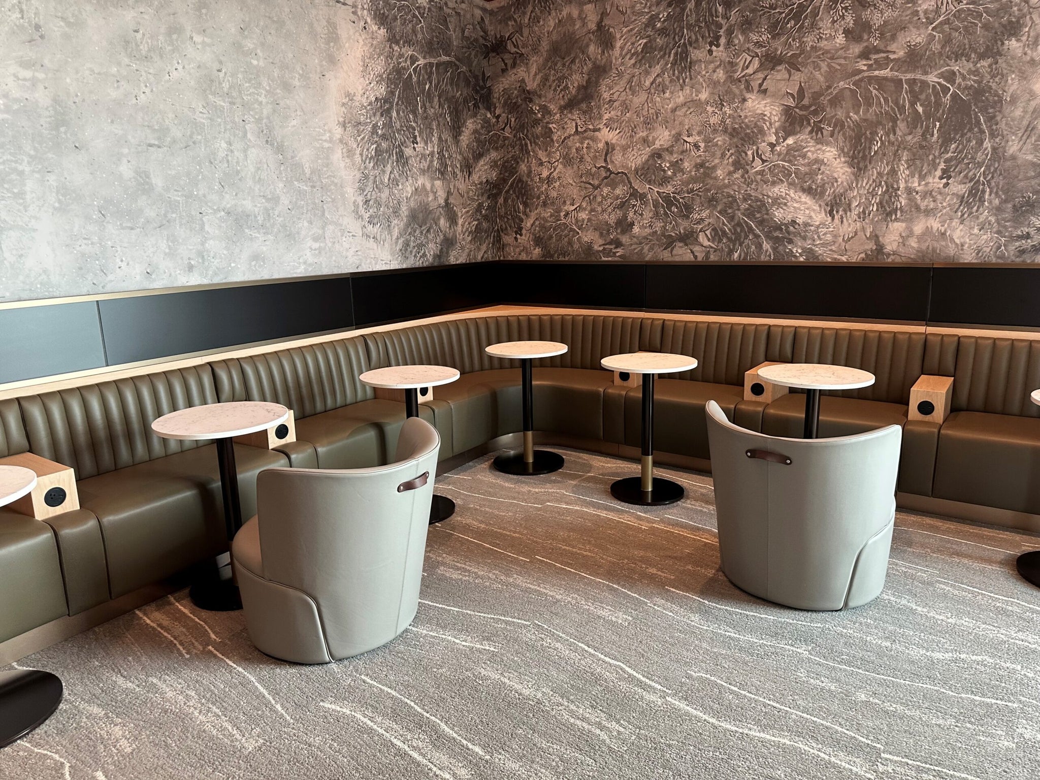 1st look: Delta's 2nd Sky Club opens at New York's JFK Airport - The Points Guy