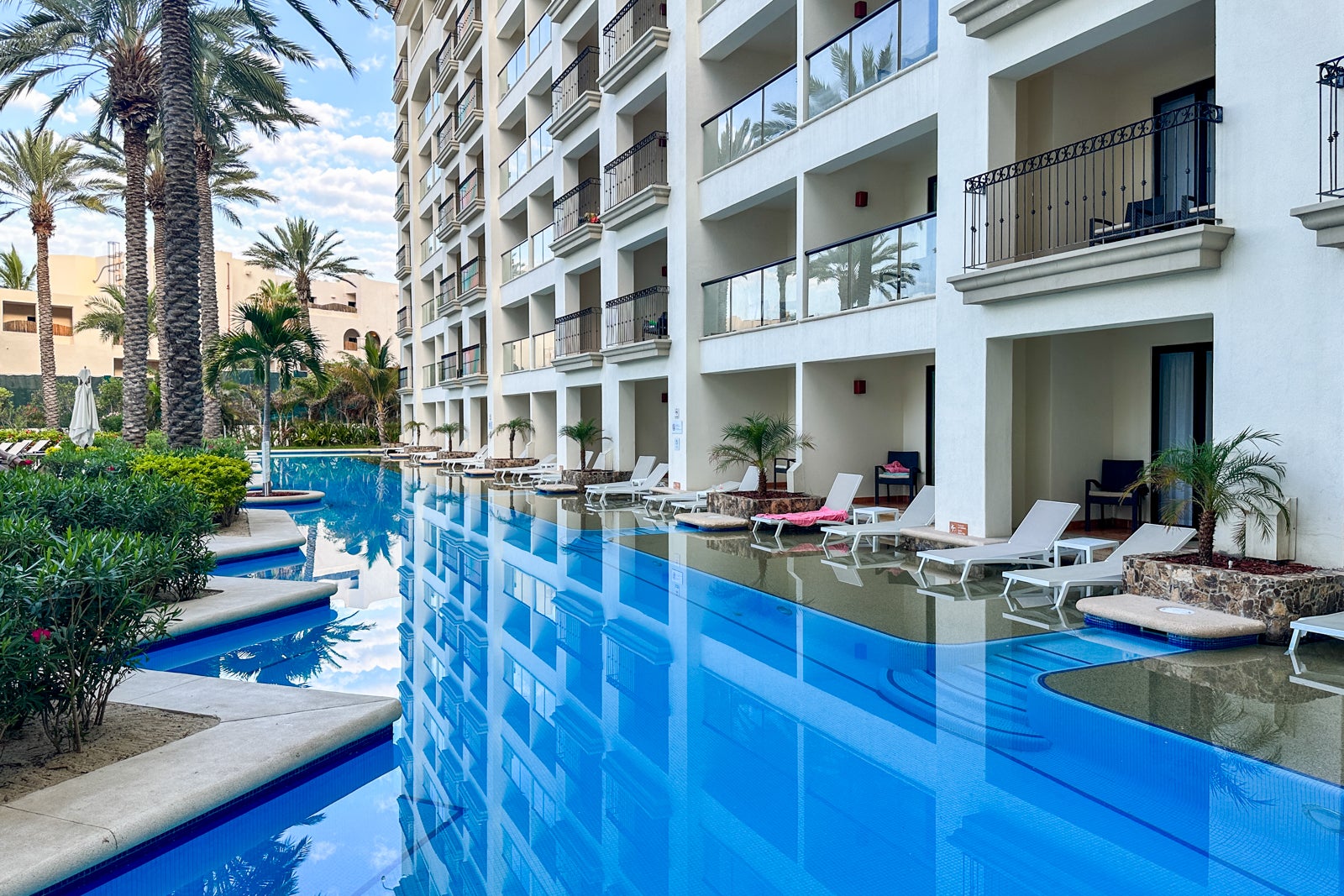 Does it make sense to redeem World of Hyatt points for all-inclusive resorts? - The Points Guy