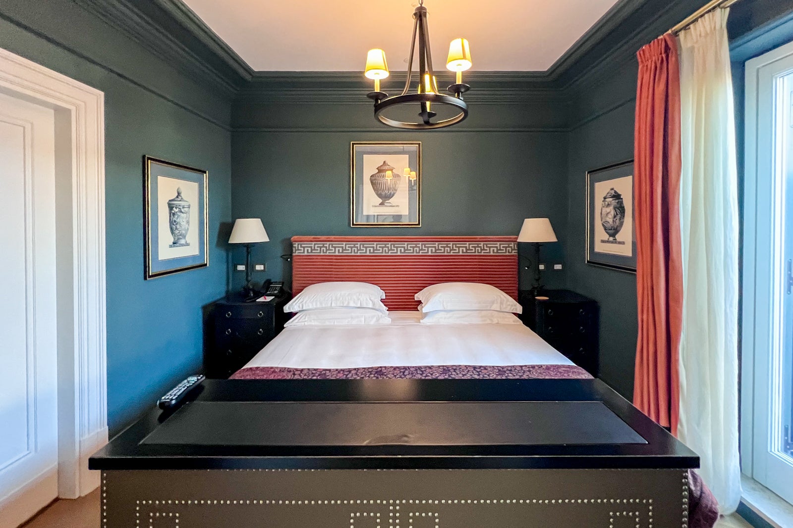 What it’s like staying at Hotel de la Ville, 1 of Rome’s most-luxurious ...