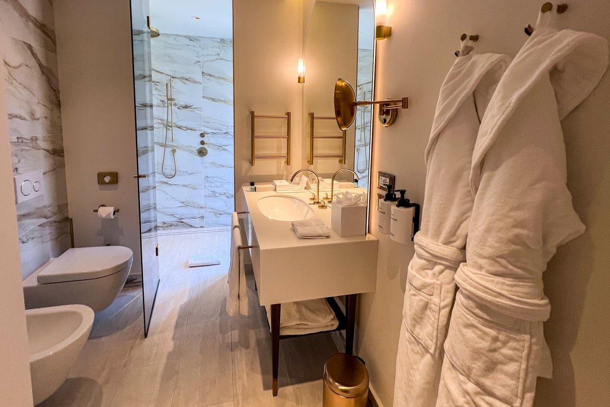 What it’s like staying at the InterContinental Rome Ambasciatori Palace ...