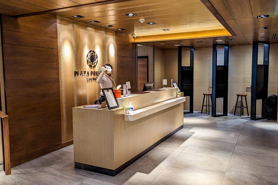 Everything you need to know about the Priority Pass airport lounge ...